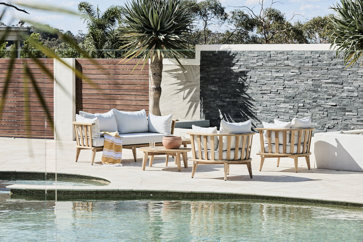 Mauritius Teak Round Coffee Table